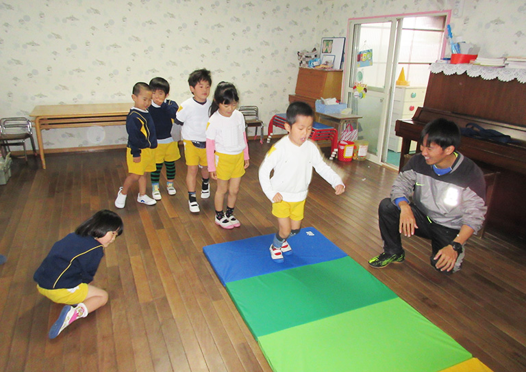 Feature Taiso 社会福祉法人若草会 幼保連携型認定こども園 若草おおぞらこども園・幼保連携型認定こども園 若草のがみこども園・あゆみ保育園・児童クラブ ハイジの学校 鹿児島県志布志